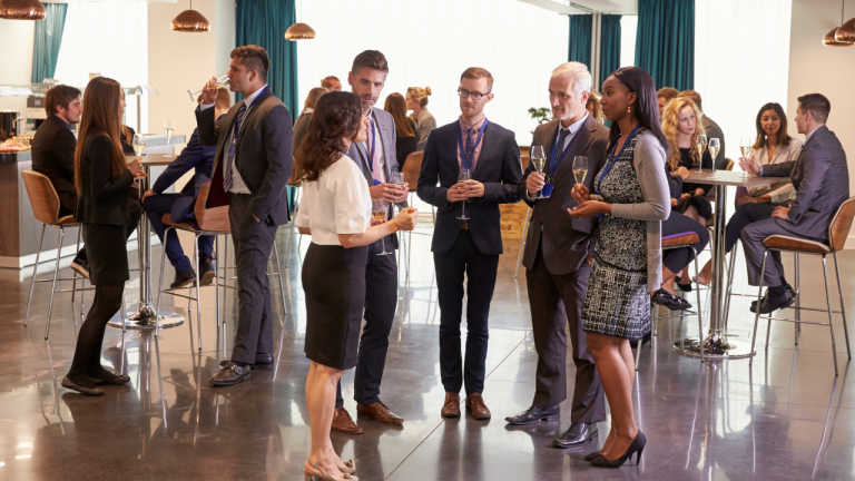 What are the Top 10 Professionals Networking Event Ideas?
