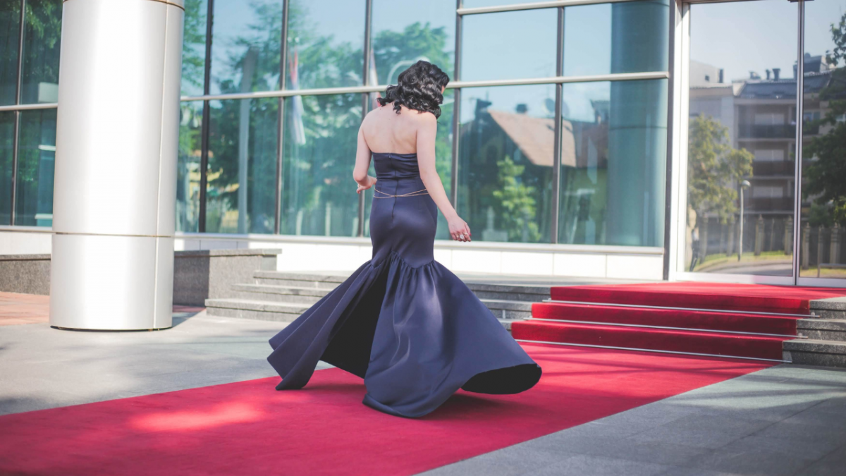 How to Host a Red Carpet Event
